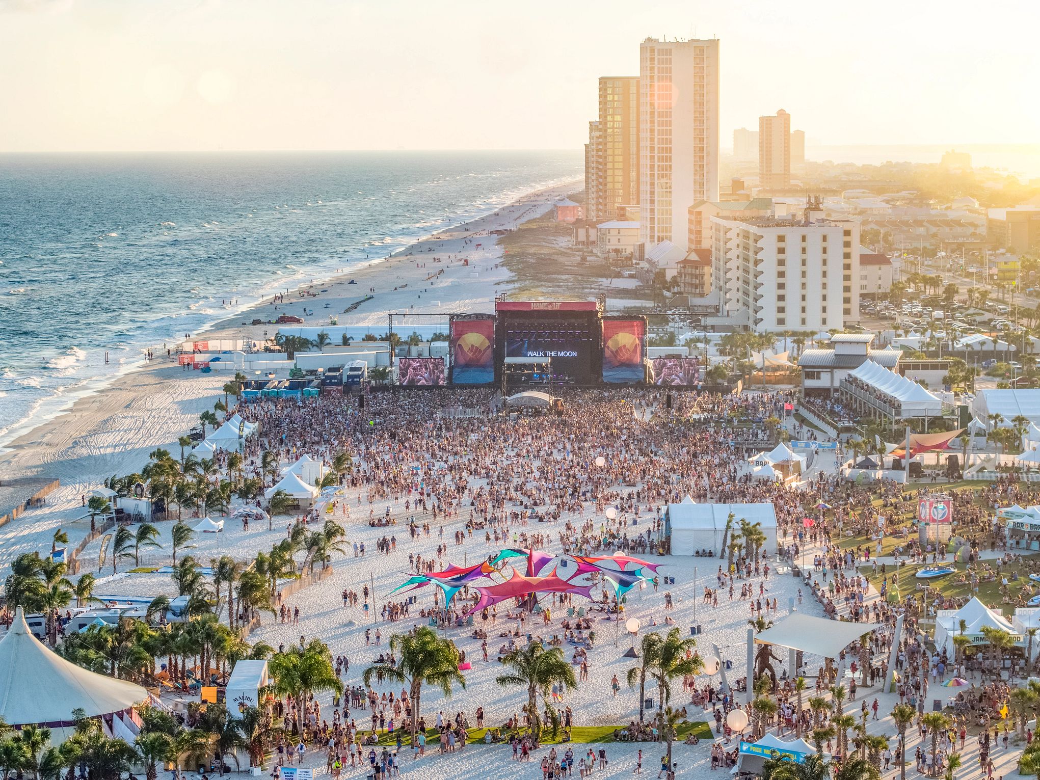 Get Ready to Hang Loose at the Hottest Beach Party: Hangout Music ...