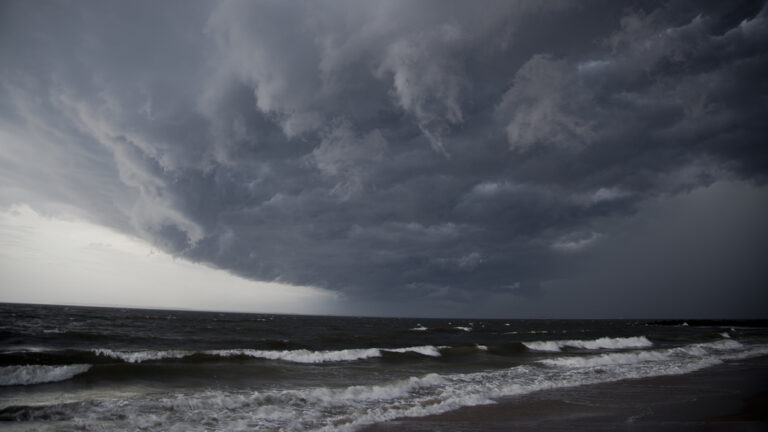 Tide and Time: The Science Behind the Ocean’s Rhythm and How It Shapes ...
